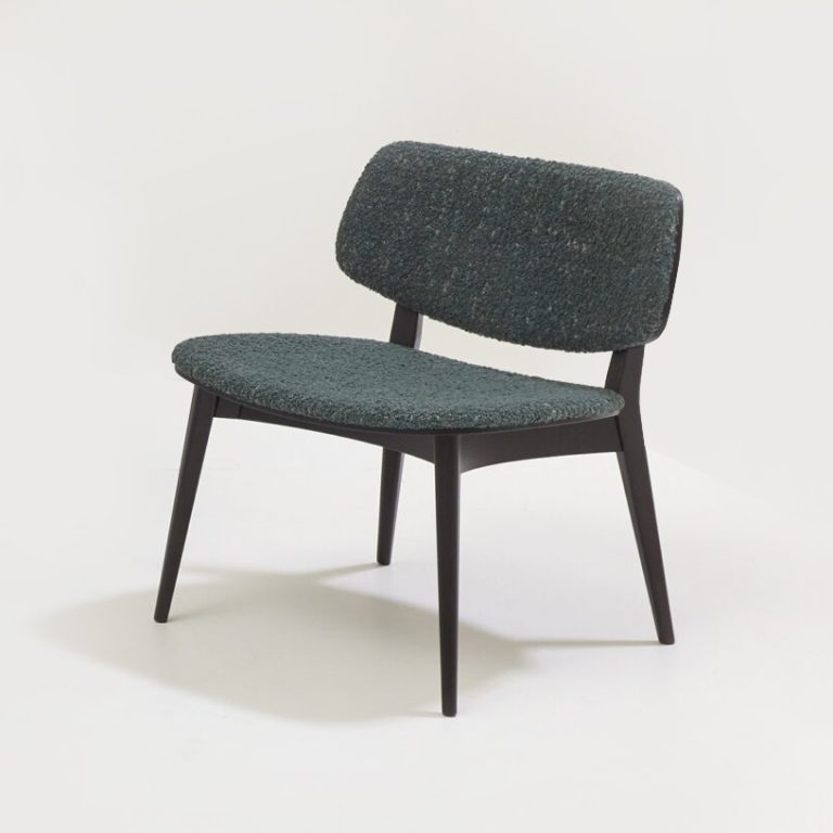 DOLL Lounge chair - Desks International